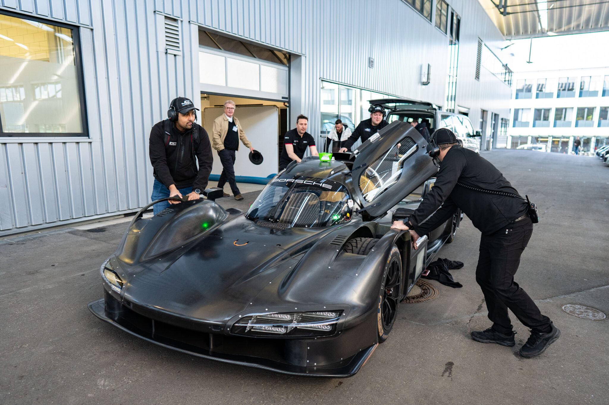 JDC-Miller, JOTA Receive Customer Porsche 963s - JDC Motorsports