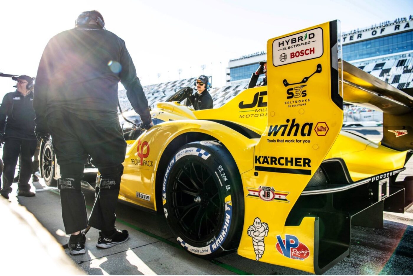 JDC-Miller MotorSports partners with Kärcher North America for 2024 IMSA WeatherTech ...